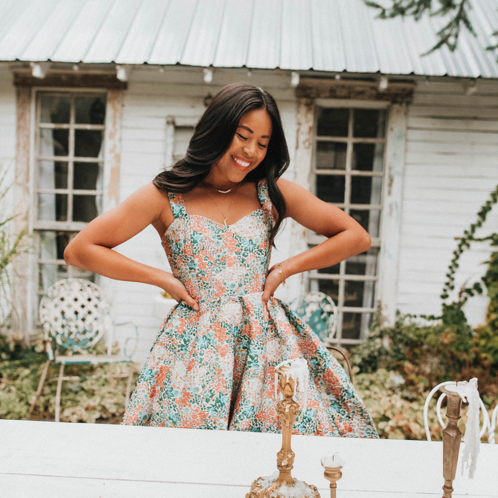 Emma Cortes, Filipina Content Creator – MESTIZA NEW YORK